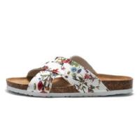 China Slippers hot sale cork beach shoes leather pattern upper lightweight non-slip flat summer women floral sandals for sale