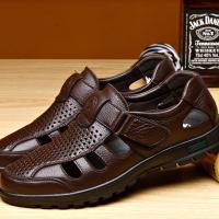 China Closed Toe Summer Upper Casual Shoes Flat With Buckle Strap Closure for sale