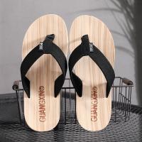 China Hot sale soft Comfortable new Man sandal leather upper outdoor slide flat flip-flops fashion non-slip slippers 2022 for sale