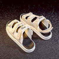 China 2022 new design couple summer sandals women outdoor beach shoes soft sole magic paste slide slippers for Men for sale