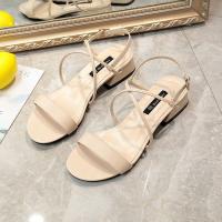 China New Ladies Elegant cross strap casual shoe Wholesale women thick sole non-slip summer sandals in stock leather shoes for sale