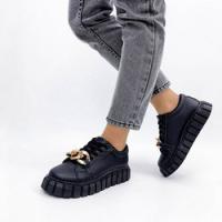 China Women Cheap Comfortable flats sneakers wholesale Fashion lady loafers casual breathable shoes 2022 sports for sale
