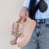 China Women Cheap Comfortable flats sneakers wholesale Fashion lady loafers casual breathable shoes 2022 sports for sale