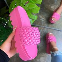 China Spot large size weaving upper thick sole slippers wholesale Fashion Summer Flat non-slip Sandal For Ladies and Women for sale