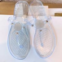 China Sandals 2022 Summer Fashion solid color jelly flip flops Anti-Slip flat slippers For women and ladies in stock for sale
