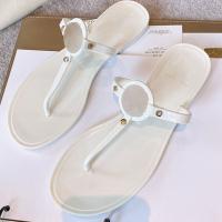 China Sandals 2022 Summer Fashion solid color jelly flip flops Anti-Slip flat slippers For women and ladies in stock for sale