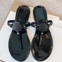 China Sandals 2022 Summer Fashion solid color jelly flip flops Anti-Slip flat slippers For women and ladies in stock for sale