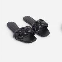 China 2022 new design Sponge woven slippers summer wholesale women flat beach sandals for girls outdoor casual shoes for sale