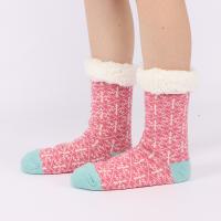 China 2021 winter hot sell women thick socks snow pattern print slipper sherpa socks new design house indoor fashion socks for sale