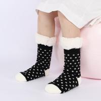 China new custom ladies Comfortable Thick Winter slipper Socks Women Indoor With Dots Design Home indoor fashion Socks for sale