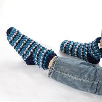 China Custom Fashion Cute Stripes Winter Women Thick Thermal Fuzzy Christmas Fluffy socks blue striped floor Socks for sale
