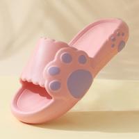 China Slippers women summer home thick bottom non-slip indoor shoes wholesale couple household bear claw men flat sandals for sale