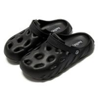 China Summer Hole Shoes EVA Candy color cute chain decorate Hollow slippers Cute Non-Slip Breathable women Sandals for sale