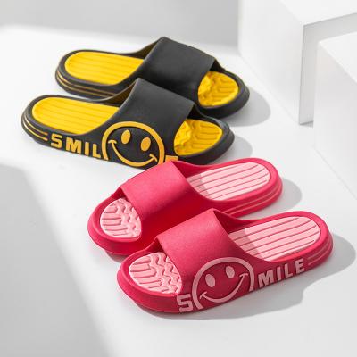 China 2022 hot sale new fashion cute flat sandals for Men summer home bathroom couple smiley indoor women slippers for sale