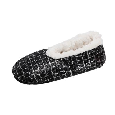 China Adult cotton velvet Socks Fuzzy Soft Comfortable Women Winter Slipper Warm ladies slipper Socks With High Quality for sale