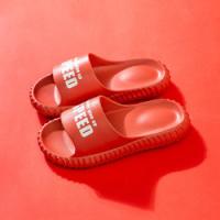 China Best selling new style custom couple sandals summer household soft-soled non-slip wear-resistant bath slippers for sale