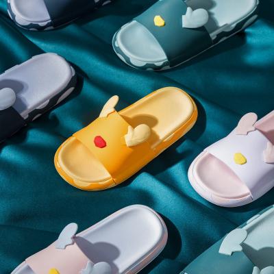 China 2021 summer cute Little elk upper couple slippers indoor thick-soled wear-resistant non-slip sandals for sale