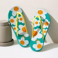 China Flip-flops summer fashion outdoor wear beach shoes midsole sun flower women sandals and bathroom slippers for sale