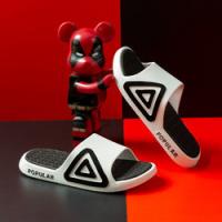 China Fashion trend couple slippers for summer wear shock absorption wear-resistant non-slip increased sandals for sale