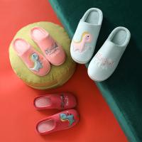 China 2021 new design children slippers for girls and boys non-slip warm indoor cartoon dinosaur cute home shoes winter for sale