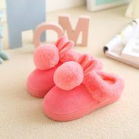 China Hot sale New children cute slippers autumn winter cartoon plush ball warm girls home indoor shoes for kids for sale