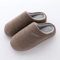 China Slippers wholesale custom women winter large size indoor non-slip home 2021 new couple simple bedroom shoes adult for sale