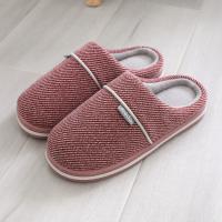 China 2021 new winter slippers home warm knitted fabric upper plush simple couple indoor non-slip ladies bedroom shoes for sale