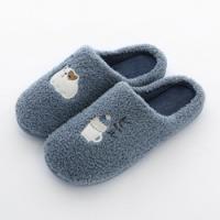China Winter wholesale soft plush and anti-slip house slippers 2021 new fashion cute couple keep warm women shoes for sale