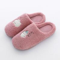 China Winter wholesale soft plush and anti-slip house slippers 2021 new fashion cute couple keep warm women shoes for sale