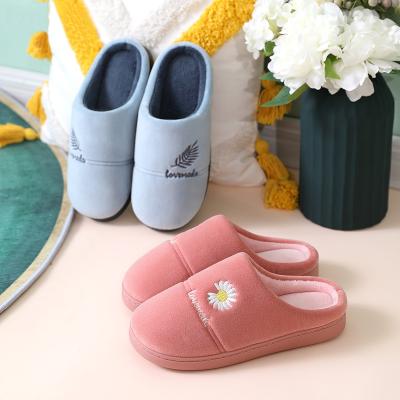 China 2021 hot sale product warm bedroom shoes winter indoor non-slip home couple leisure slippers ladies wholesale for sale