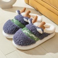 China New 2021 cartoon home indoor slippers winter Christmas deer cute thick-bottomed warm couple shoes supplier for sale