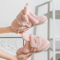 China Cute Women Home Indoor Couple Style Thick Bottom Anti-Slip Autumn Winter Plush Warm lining shoes female fur slippers for sale