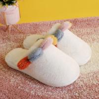 China Cute Plush flowers shape slippers winter female thick-soled non-slip indoor and outdoor warm home shoes ladies closed shoes for sale