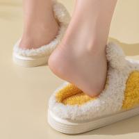 China 2021 cute wholesale winter slippers female thick-soled indoor warm plush cartoon home male spot bedroom shoes for sale