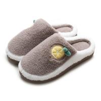 China 2021 new design slippers female winter cute comfortable home indoor shoes soft plush warm non-slip couple style for sale
