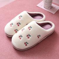 China New winter wholesale female cute fruit pattern warm thick bottom slippers non-slip couple home indoor shoes for sale