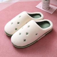 China New winter wholesale female cute fruit pattern warm thick bottom slippers non-slip couple home indoor shoes for sale