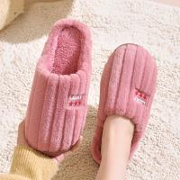 China Custom women autumn winter warm home slippers indoor and outdoor couple style Breathable bedroom shoes for sale