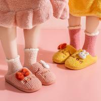 China Cheap bowknot and rabbit cartoon shape bedroom closed toe slippers Couple Style non-slip household shoes women for sale