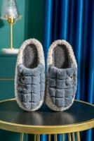 China Winter Slippers Home Women Indoor Couple Style Thick Bottom Warm Anti-Slip Plush Closed Toe House Men TOTOSN for sale