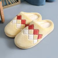 China 2021 New Design soft Plush Warm Breathable Slippers Thick bottom Non-Slip couple Winter Home indoor chunky shoes for sale