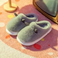 China Hot selling new Winter plus plush Home Indoor Slippers good price women cute cartoon soft sole couple Shoes for sale