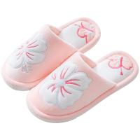 China Women 2021 New Design fashion Flower pattern Slippers Men Warm Thick Bottom Non-Slip Home Indoor Shoes for sale