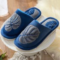 China Women 2021 New Design fashion Flower pattern Slippers Men Warm Thick Bottom Non-Slip Home Indoor Shoes for sale