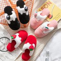 China Female new 2021 winter custom indoor and outdoor  cute slippers breathable soft plush thermal shoes for women and male for sale