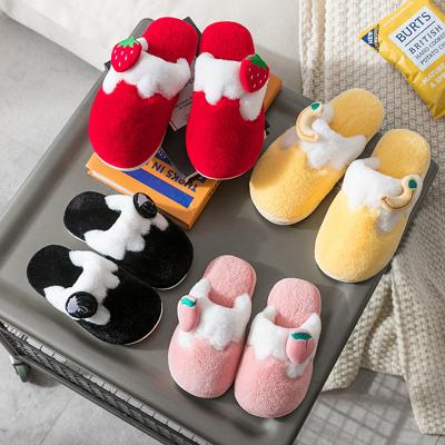 China New design 2021 lightweight comfortable house Slippers women pvc Material Abrasion resistant soft sole Shoes winter for sale