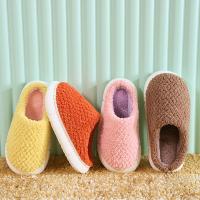 China Manufacturer Custom logo Thick Bottom Couple Home Indoor Slipper Thermal Non-slip Plush house Shoes female fur slippers for sale