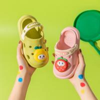 China Factory supply 2021 Children Cartoon beach Sandal Babies Summer Slippers High Quality Kids hole house shoe for sale