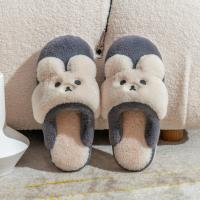 China women's Cute bear breathable soft bottom home slippers lovely non-slip winter fluffy house shoes in stock for sale