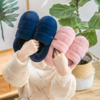 China New style wholesale warm winter large size home house slippers shoes with thick non-slip soles for women and men for sale